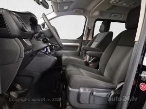 Black Toyota Proace 2023 in Tallinn, with an engine capacity of 2.00 L and mileage of 97 thousand km for 29900 €, photo 12 on AUTOMOTO.COM.LV