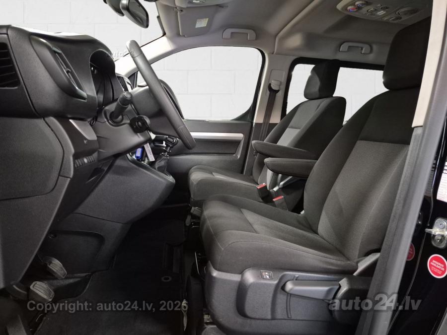 Black Toyota Proace 2023 in Tallinn, with an engine capacity of 2.00 L and mileage of 97 thousand km for 29900 €, photo 12 on AUTOMOTO.COM.LV