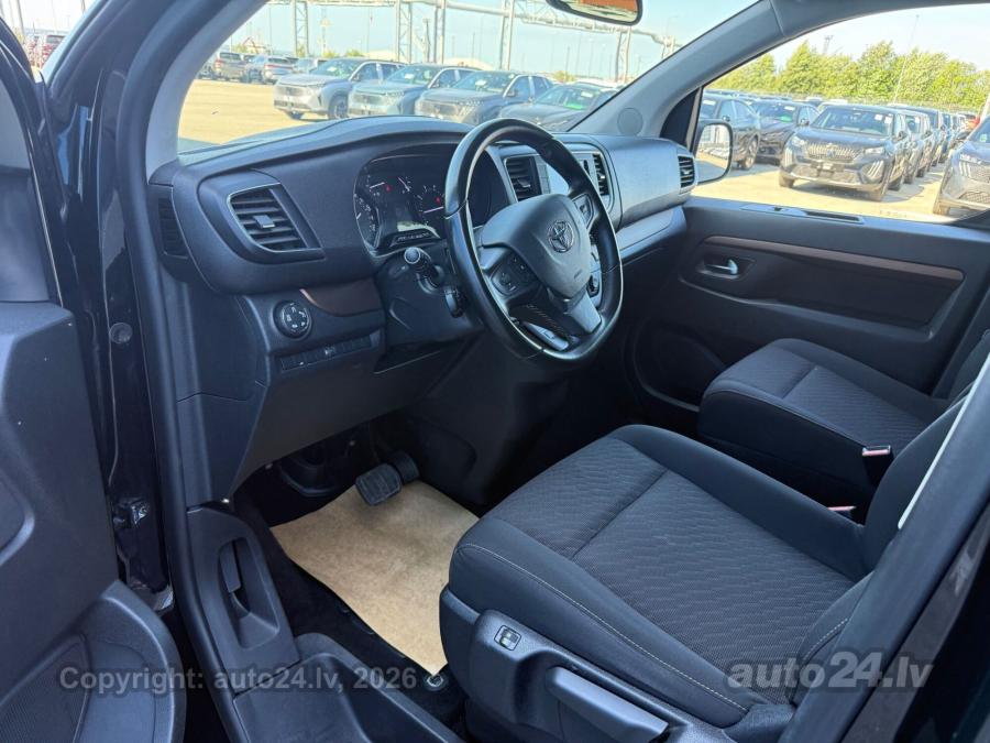 Melns Toyota Proace 2023 Tallina, ar dzinēja tilpumu 2.00 L un nobraukumu 222 tūkst. km par 33490 €, foto 14 vietnē AUTOMOTO.COM.LV