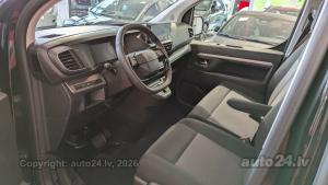 Black Toyota Proace 2024 in Tallinn, with an engine capacity of 2.00 L and mileage of 39 thousand km for 33990 €, photo 9 on AUTOMOTO.COM.LV