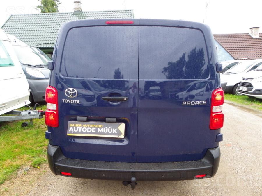 Zils Toyota Proace 2017 Valka, ar dzinēja tilpumu 2.00 L un nobraukumu 230 tūkst. km par 8800 €, foto 8 vietnē AUTOMOTO.COM.LV