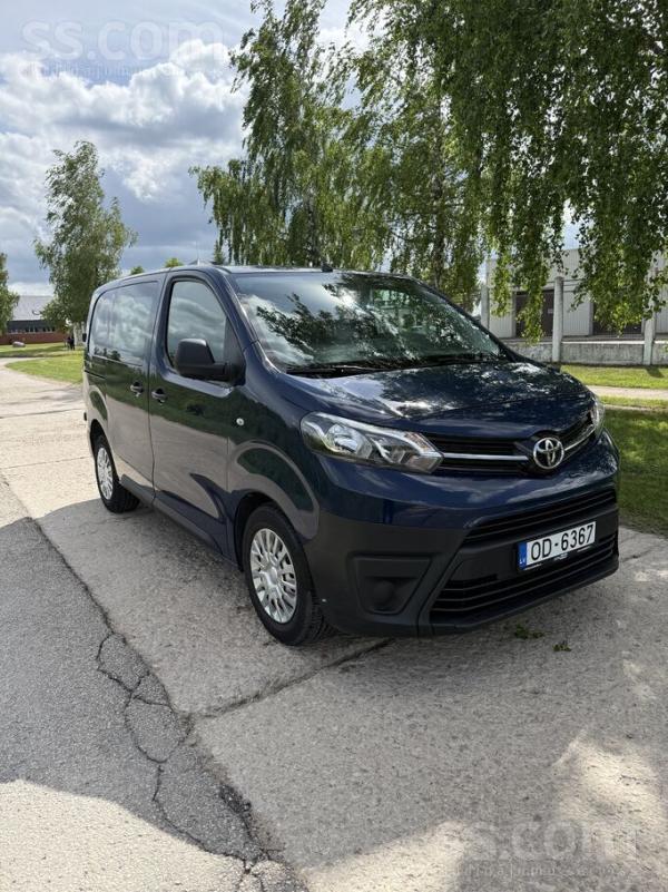 Blue Toyota Proace 2019 in Aizkraukle, with an engine capacity of 1.60 L and mileage of 73 thousand km for 12900 €, photo 2 on AUTOMOTO.COM.LV