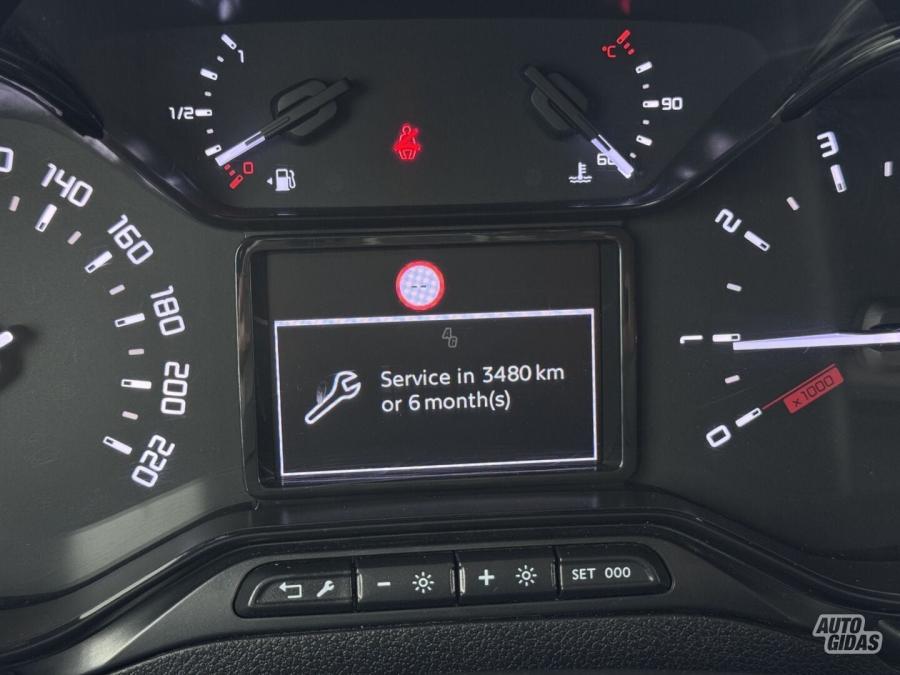 Blue Toyota Proace 2022 in Avizieniai, with an engine capacity of 1.20 L and mileage of 179 thousand km for 12950 €, photo 10 on AUTOMOTO.COM.LV