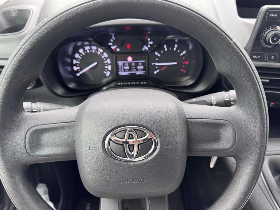 Blue Toyota Proace 2022 in Vilnius, with an engine capacity of 1.20 L and mileage of 179 thousand km for 12950 €, photo 8 on AUTOMOTO.COM.LV