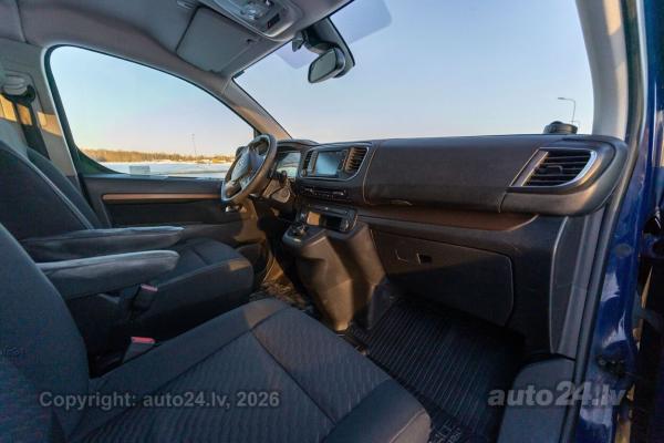 Zils Toyota Proace 2018 Tallina, ar dzinēja tilpumu 2.00 L un nobraukumu 333 tūkst. km par 16600 €, foto 11 vietnē AUTOMOTO.COM.LV