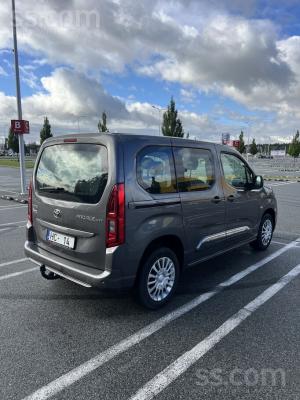 Brūns Toyota Proace 2022 Rīga, ar dzinēja tilpumu 1.50 L un nobraukumu 98 tūkst. km par 14200 €, foto 4 vietnē AUTOMOTO.COM.LV