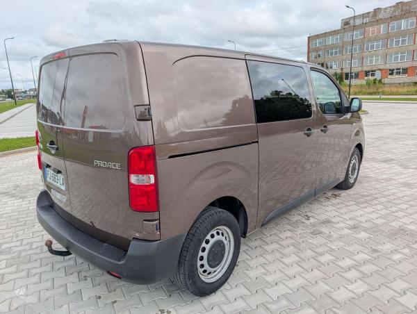 Brūns Toyota Proace 2019 Tauragė, ar dzinēja tilpumu 2.00 L un nobraukumu 124 tūkst. km par 11495 €, foto 5 vietnē AUTOMOTO.COM.LV