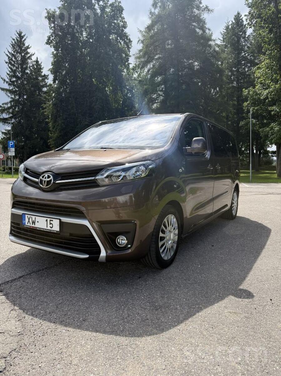 Brūns Toyota Proace 2017 Jelgava, ar dzinēja tilpumu 1.60 L un nobraukumu 126 tūkst. km par 16900 €, foto 1 vietnē AUTOMOTO.COM.LV