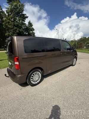 Brūns Toyota Proace 2017 Jelgava, ar dzinēja tilpumu 1.60 L un nobraukumu 126 tūkst. km par 16900 €, foto 9 vietnē AUTOMOTO.COM.LV
