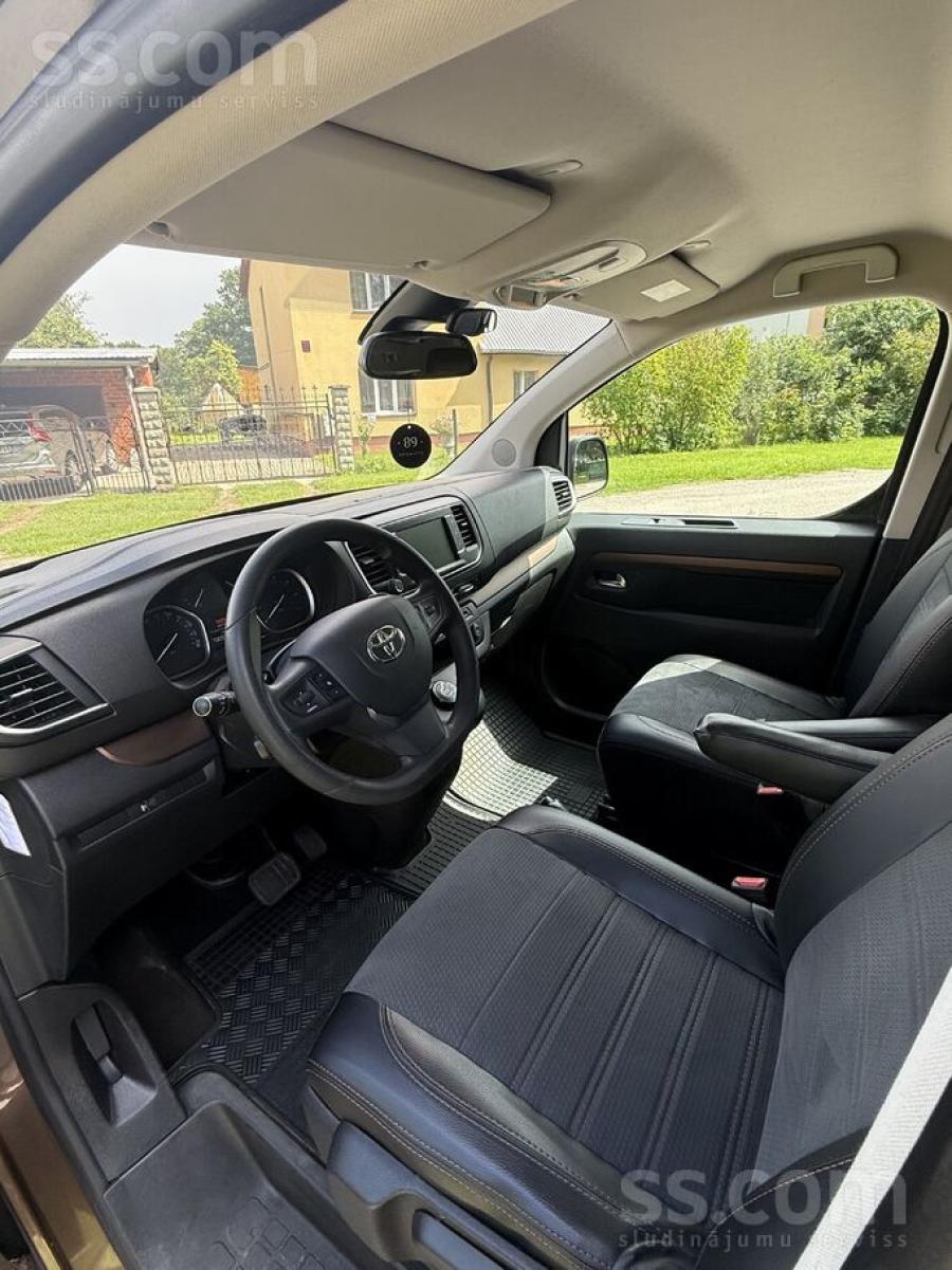 Brūns Toyota Proace 2017 Jelgava, ar dzinēja tilpumu 1.60 L un nobraukumu 126 tūkst. km par 16900 €, foto 13 vietnē AUTOMOTO.COM.LV