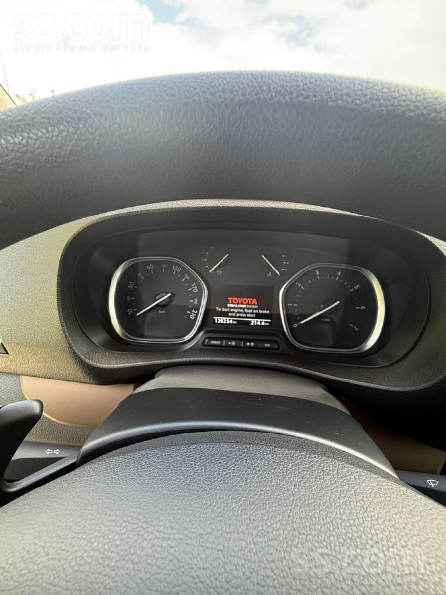 Brūns Toyota Proace 2017 Jelgava, ar dzinēja tilpumu 1.60 L un nobraukumu 126 tūkst. km par 16900 €, foto 14 vietnē AUTOMOTO.COM.LV