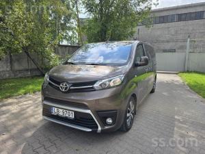 Brown Toyota Proace 2017 in Riga, with an engine capacity of 2.00 L and mileage of 68 thousand km for 22000 €, photo  on AUTOMOTO.COM.LV