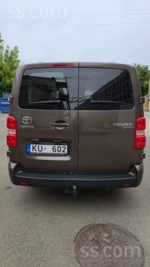 Brūns Toyota Proace 2017 Rīga, ar dzinēja tilpumu 2.00 L un nobraukumu 259 tūkst. km par 13500 €, foto 6 vietnē AUTOMOTO.COM.LV
