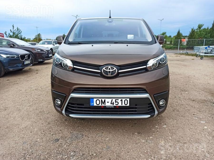 Brūns Toyota Proace 2018 Daugavpils, ar dzinēja tilpumu 2.00 L un nobraukumu 0 tūkst. km par 24900 €, foto 4 vietnē AUTOMOTO.COM.LV