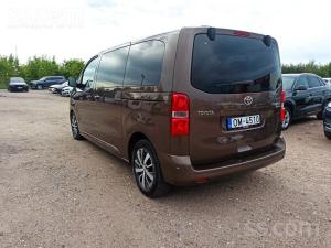 Brūns Toyota Proace 2018 Daugavpils, ar dzinēja tilpumu 2.00 L un nobraukumu 0 tūkst. km par 24900 €, foto 6 vietnē AUTOMOTO.COM.LV
