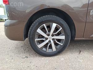 Brūns Toyota Proace 2018 Daugavpils, ar dzinēja tilpumu 2.00 L un nobraukumu 0 tūkst. km par 24900 €, foto 14 vietnē AUTOMOTO.COM.LV