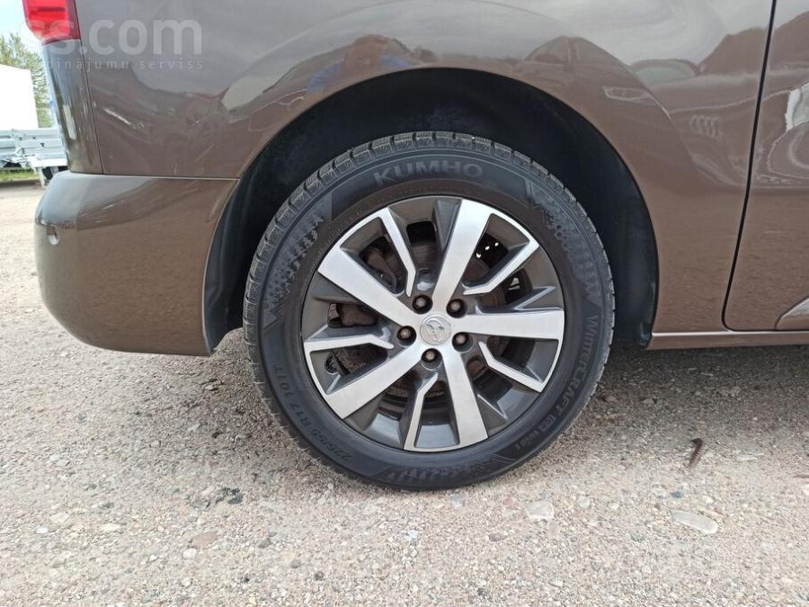 Brūns Toyota Proace 2018 Daugavpils, ar dzinēja tilpumu 2.00 L un nobraukumu 0 tūkst. km par 24900 €, foto 14 vietnē AUTOMOTO.COM.LV