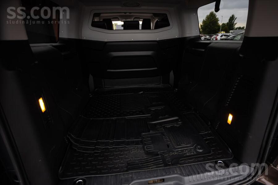 Brown Toyota Proace 2020 in Jelgava, with an engine capacity of 2.00 L and mileage of 0 thousand km for 16700 €, photo 16 on AUTOMOTO.COM.LV