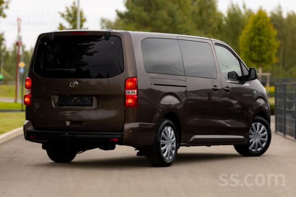Toyota Proace 2020 in Jelgava on AUTOMOTO.COM.LV Brown Toyota Proace 2020 in Jelgava, with an engine capacity of 2.00 L and mileage of 0 thousand km for 16700 €, photo 5 on AUTOMOTO.COM.LV