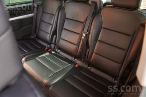 Brown Toyota Proace 2022 in Riga, with an engine capacity of 2.00 L and mileage of 87 thousand km for 28900 €, photo 24 on AUTOMOTO.COM.LV