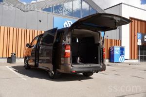 Brown Toyota Proace 2022 in Riga, with an engine capacity of 2.00 L and mileage of 87 thousand km for 28900 €, photo 35 on AUTOMOTO.COM.LV
