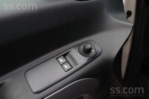 Brown Toyota Proace 2022 in Riga, with an engine capacity of 1.50 L and mileage of 172 thousand km for 11990 €, photo 19 on AUTOMOTO.COM.LV