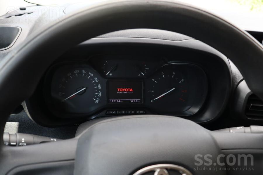 Brown Toyota Proace 2022 in Riga, with an engine capacity of 1.50 L and mileage of 172 thousand km for 11990 €, photo 24 on AUTOMOTO.COM.LV