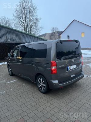 Brown Toyota Proace 2023 in Valmiera, with an engine capacity of 2.00 L and mileage of 40 thousand km for 45000 €, photo 2 on AUTOMOTO.COM.LV