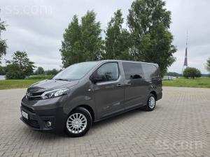 Brown Toyota Proace 2023 in Riga, with an engine capacity of 2.00 L and mileage of 26 thousand km for 33638 €, photo  on AUTOMOTO.COM.LV