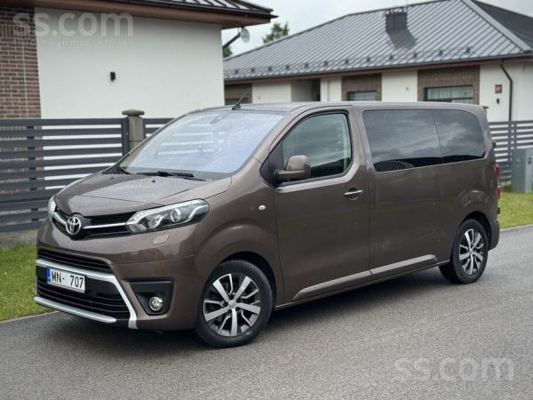 Brūns Toyota Proace 2018 Jelgava, ar dzinēja tilpumu 2.00 L un nobraukumu 123 tūkst. km par 19800 €, foto 1 vietnē AUTOMOTO.COM.LV