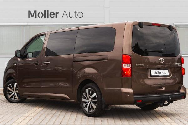 Brūns Toyota Proace 2021 Ventspils, ar dzinēja tilpumu 2.00 L un nobraukumu 214 tūkst. km par 26000 €, foto 3 vietnē AUTOMOTO.COM.LV