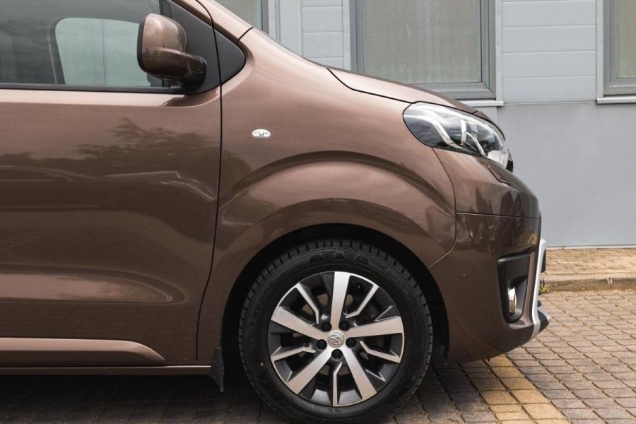 Brūns Toyota Proace 2021 Ventspils, ar dzinēja tilpumu 2.00 L un nobraukumu 214 tūkst. km par 26000 €, foto 10 vietnē AUTOMOTO.COM.LV
