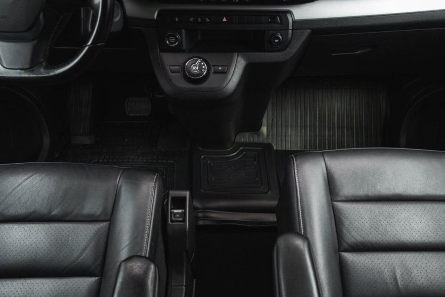 Brūns Toyota Proace 2021 Ventspils, ar dzinēja tilpumu 2.00 L un nobraukumu 214 tūkst. km par 26000 €, foto 27 vietnē AUTOMOTO.COM.LV