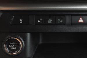 Brūns Toyota Proace 2021 Ventspils, ar dzinēja tilpumu 2.00 L un nobraukumu 214 tūkst. km par 26000 €, foto 29 vietnē AUTOMOTO.COM.LV