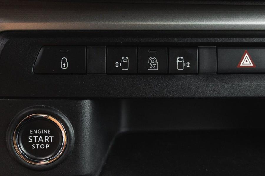 Brūns Toyota Proace 2021 Ventspils, ar dzinēja tilpumu 2.00 L un nobraukumu 214 tūkst. km par 26000 €, foto 29 vietnē AUTOMOTO.COM.LV