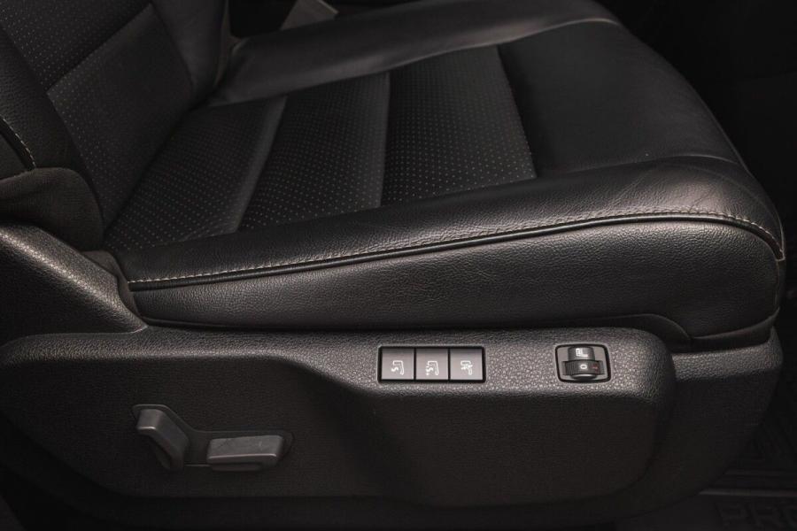 Brūns Toyota Proace 2021 Ventspils, ar dzinēja tilpumu 2.00 L un nobraukumu 214 tūkst. km par 26000 €, foto 32 vietnē AUTOMOTO.COM.LV
