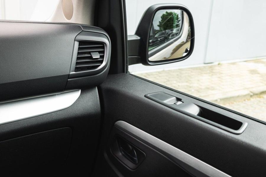 Brūns Toyota Proace 2021 Ventspils, ar dzinēja tilpumu 2.00 L un nobraukumu 214 tūkst. km par 26000 €, foto 34 vietnē AUTOMOTO.COM.LV