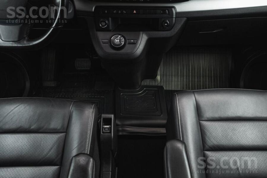 Brūns Toyota Proace 2021 Ventspils, ar dzinēja tilpumu 2.00 L un nobraukumu 214 tūkst. km par 26000 €, foto 27 vietnē AUTOMOTO.COM.LV