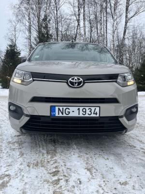 Brūns Toyota Proace 2022 Rīga, ar dzinēja tilpumu 1.50 L un nobraukumu 131 tūkst. km par 13900 €, foto 4 vietnē AUTOMOTO.COM.LV