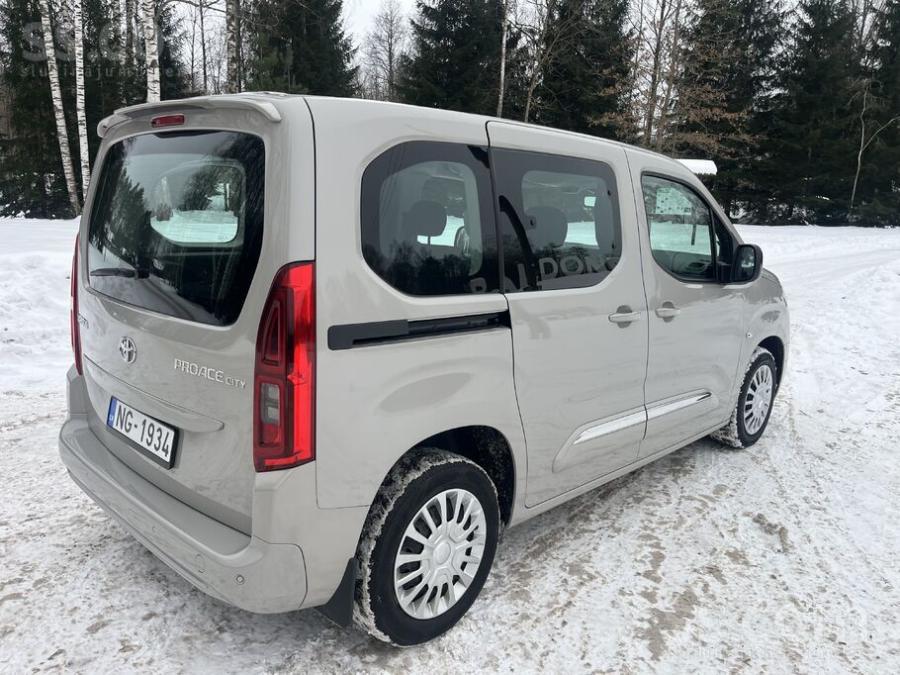 Brūns Toyota Proace 2022 Rīga, ar dzinēja tilpumu 1.50 L un nobraukumu 131 tūkst. km par 13900 €, foto 5 vietnē AUTOMOTO.COM.LV