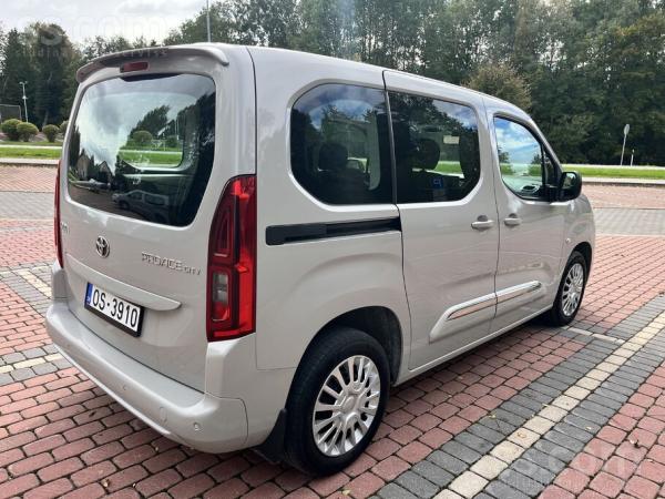 Brūns Toyota Proace 2022 Rīga, ar dzinēja tilpumu 1.50 L un nobraukumu 163 tūkst. km par 11990 €, foto 4 vietnē AUTOMOTO.COM.LV