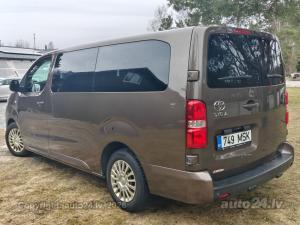 Brown Toyota Proace 2017 in Parnu, with an engine capacity of 1.60 L and mileage of 183 thousand km for 15600 €, photo 4 on AUTOMOTO.COM.LV