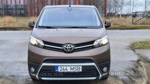 Brūns Toyota Proace 2018 Tallina, ar dzinēja tilpumu 1.60 L un nobraukumu 190 tūkst. km par 13990 €, foto  vietnē AUTOMOTO.COM.LV