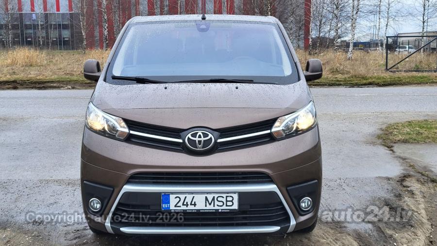 Brūns Toyota Proace 2018 Tallina, ar dzinēja tilpumu 1.60 L un nobraukumu 190 tūkst. km par 13990 €, foto 1 vietnē AUTOMOTO.COM.LV