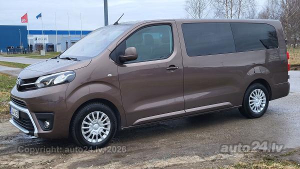 Brūns Toyota Proace 2018 Tallina, ar dzinēja tilpumu 1.60 L un nobraukumu 190 tūkst. km par 13990 €, foto 3 vietnē AUTOMOTO.COM.LV