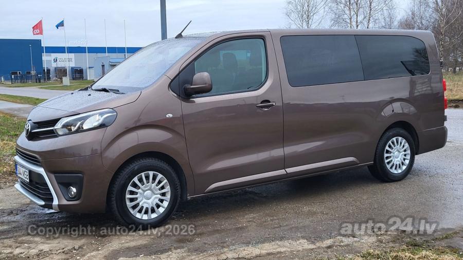 Brūns Toyota Proace 2018 Tallina, ar dzinēja tilpumu 1.60 L un nobraukumu 190 tūkst. km par 13990 €, foto 4 vietnē AUTOMOTO.COM.LV
