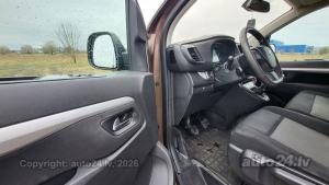 Brūns Toyota Proace 2018 Tallina, ar dzinēja tilpumu 1.60 L un nobraukumu 190 tūkst. km par 13990 €, foto 12 vietnē AUTOMOTO.COM.LV