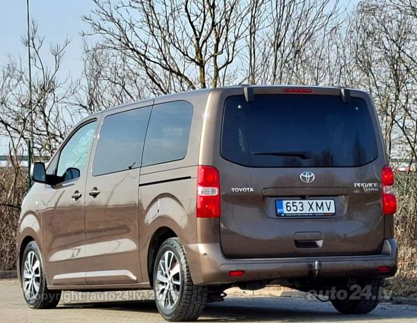 Brown Toyota Proace 2021 in Tartu, with an engine capacity of 2.00 L and mileage of 220 thousand km for 20990 €, photo 3 on AUTOMOTO.COM.LV