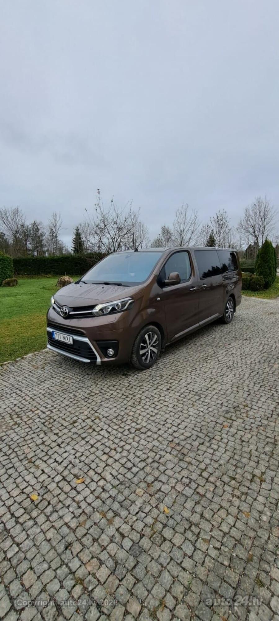 Brūns Toyota Proace 2021 Tallina, ar dzinēja tilpumu 2.00 L un nobraukumu 118 tūkst. km par 28520 €, foto 1 vietnē AUTOMOTO.COM.LV