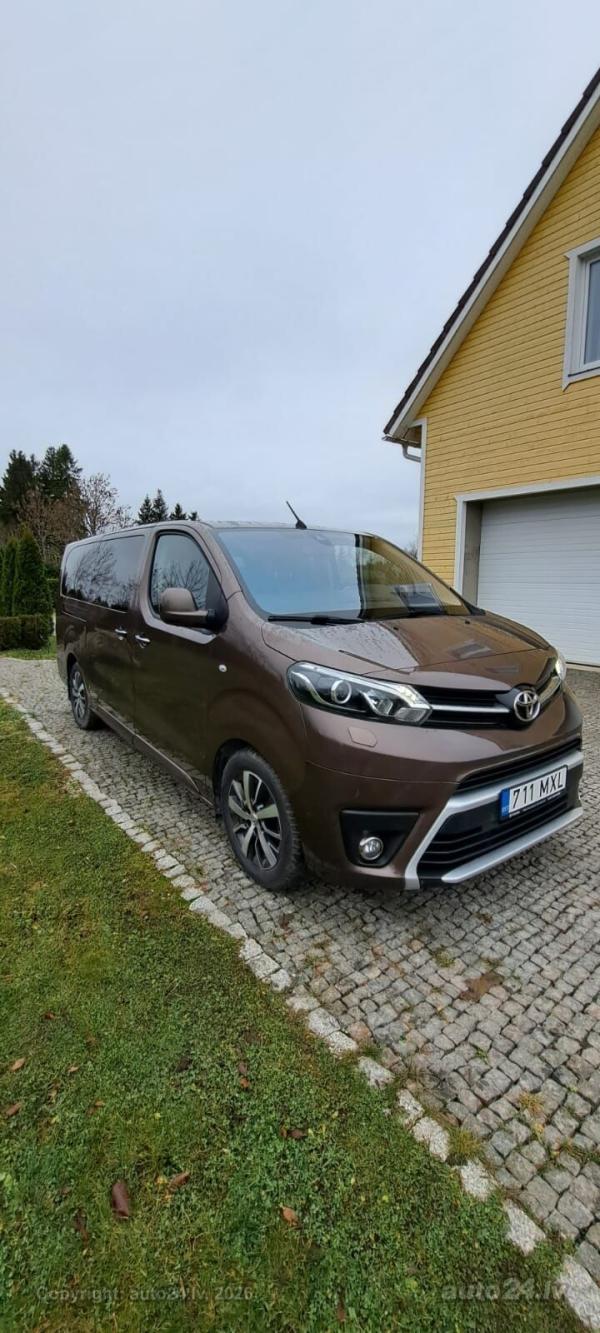 Brown Toyota Proace 2021 in Tallinn, with an engine capacity of 2.00 L and mileage of 118 thousand km for 28520 €, photo 5 on AUTOMOTO.COM.LV
